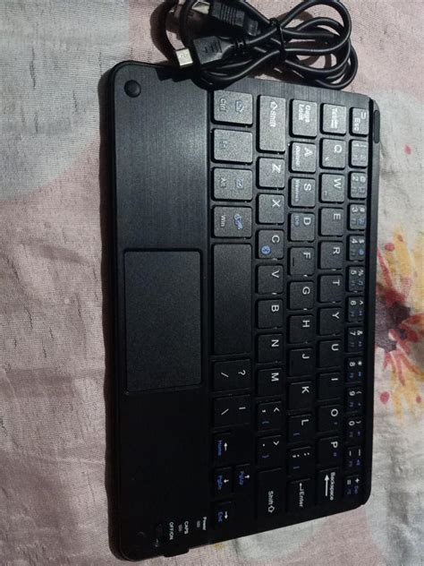 Hb118 119 092 Bluetooth Keyboard With Touchpad Computers And Tech Parts And Accessories Computer