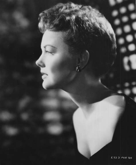 Gorgeous Photos Of Wanda Hendrix In The 1940s And 50s ~ Vintage Everyday