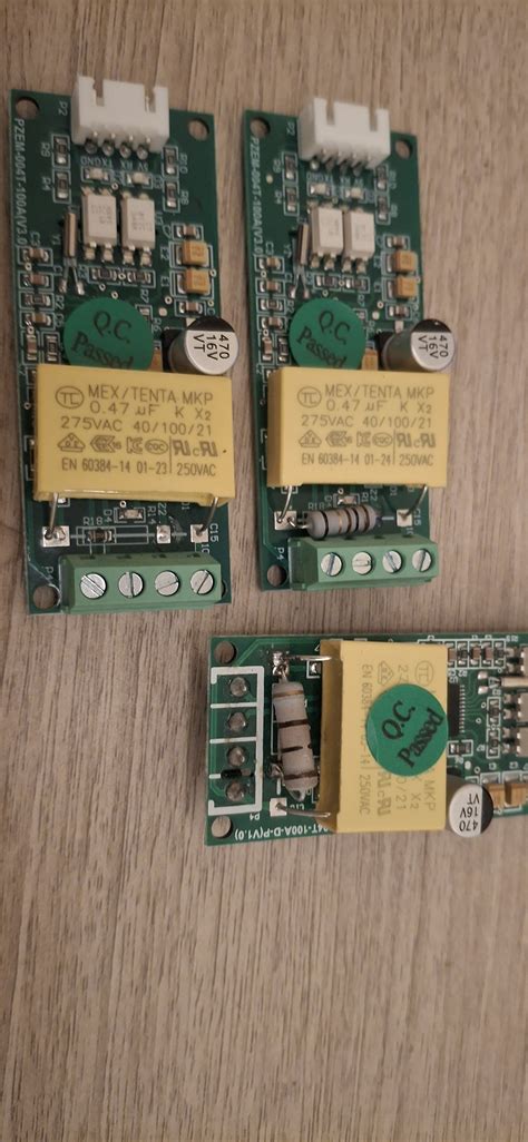pzem004t v3 100 ohm resistor is heating and buring up sensors