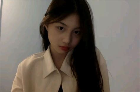 Michie JKT48 Orang Cantik Permodelan Penyimpanan Foto