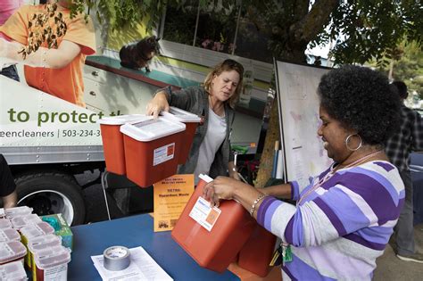 Nonprofits Fill Gaps In Garbage And Recycling System Metro