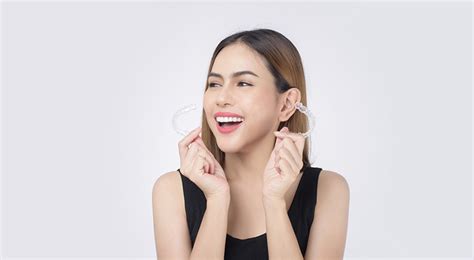 Invisalign A Smile Is A Curve That Sets Everything Straight Blog