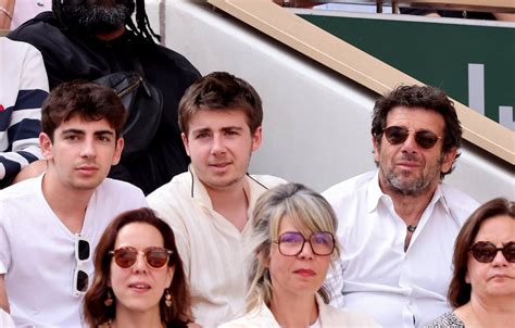 Qui Sont Léon Et Oscar Les Fils De Patrick Bruel Menace Imminente