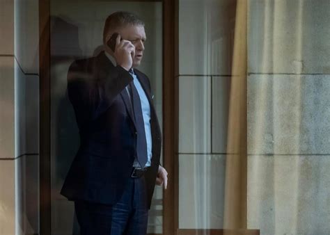 Фіцо поскаржився Шольцу на Зеленського