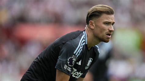 Matty Cashs Dad Shares Fitness Update From Poland Ahead Of Everton Vs Aston Villa