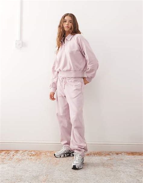 Monki Co Ord Barrel Leg Joggers With Beige Piping Detail In Light Pink