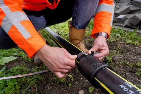 Destructive Testing Of Electrofusion Welding Normec Qs