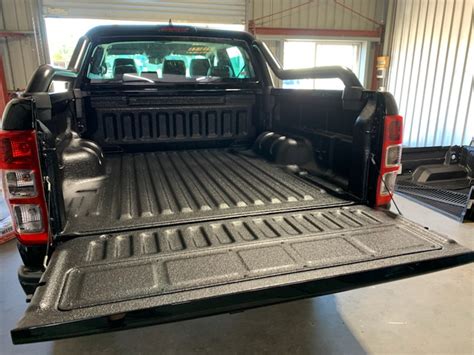 Rhino Linings Premium Durable Spray Applied Ute Tub Liners