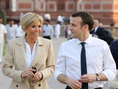 ماكرون وزوجته في قطر لحضور نهائي كأس العالم عرب وعالم الطريق