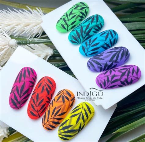 Pin Di Glam And Glow Su Wzorki Unghie Idee Unghie Unghie Gel