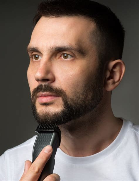 How To Trim A Short Beard Steps To Rock Your Short Beard