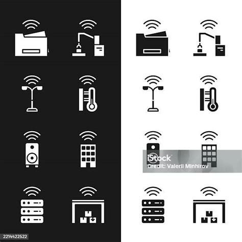 스마트 온도계 가로등 프린터 로봇 로봇 팔 핸드 팩토리 스테레오 스피커 무선이 있는 집 창고 및 서버 아이콘을 설정합니다 벡터 가로등에 대한 스톡 벡터 아트 및 기타 이미지