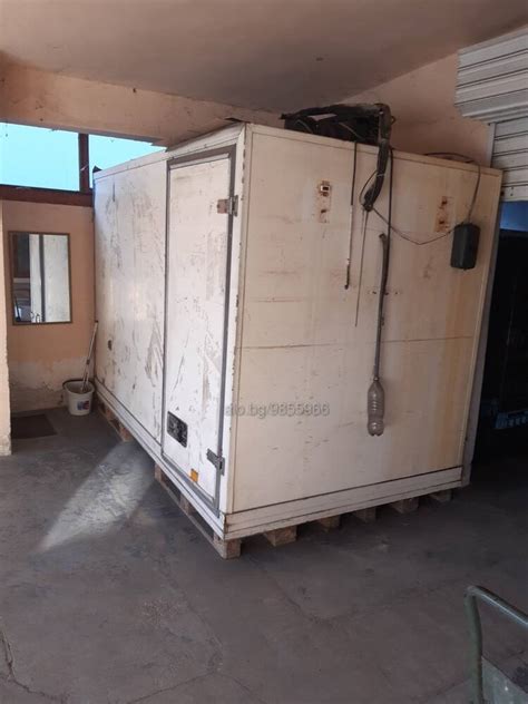 Хладилен фургон Търговско и ресторантьорско оборудване Стара Загора Продавам хладилен