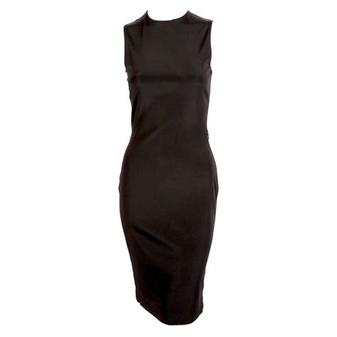 Iconic 1992 Gianni Versace Couture Bondage Dress At 1stdibs Donatella