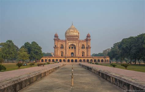 Full Day Photo Tour Of Delhi Monuments Delhi Photo Tour Explore