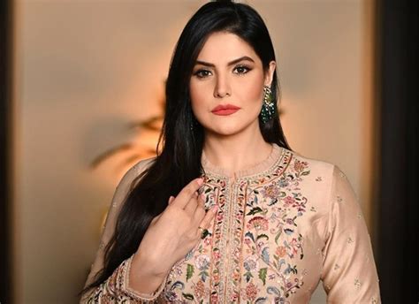 Zareen Khan Hospitalized Due To Dengue Fever Bollywood News