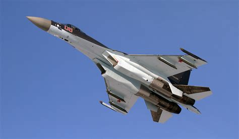 В новом году ВВС России получат 12 самолетов Су 35С