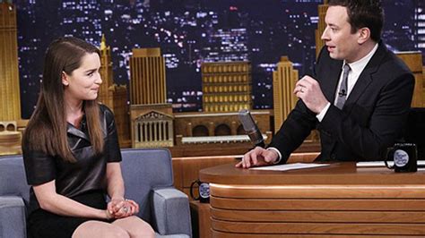 Emilia Clarke Jimmy Fallonun Konuğu Oldu Internet Haber
