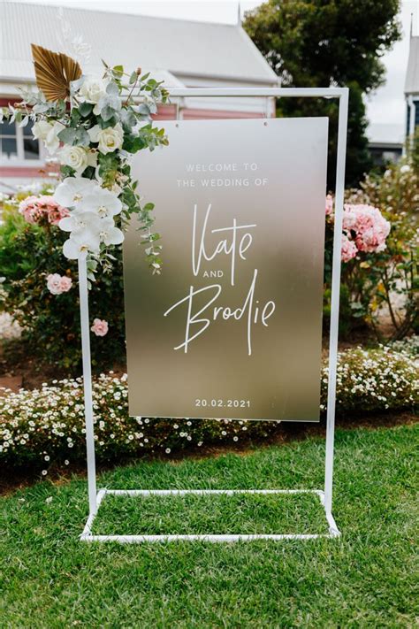 Adella Minimalist Wedding Welcome Sign Template Modern Wedding Welcome