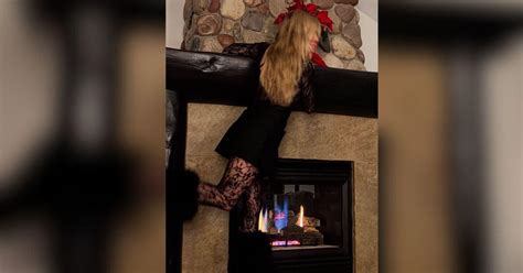Heidi Klum Wears Chic Black Catsuit For Christmas Photos