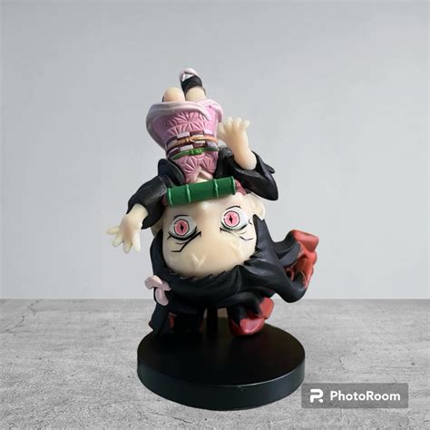 งานมือ 2 สินค้ามีตามภาพบางชิ้นขาดฐาน ฟิกเกอร์แท้ มินิฟิกเกอร์ กาชาปอง รวมอนิเมะหลายเรื่อง