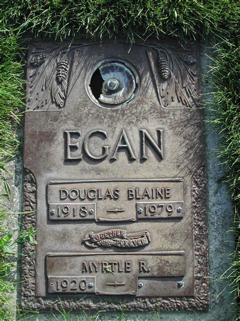 Douglas Blaine Egan 1918 1979 Homenaje De Find A Grave