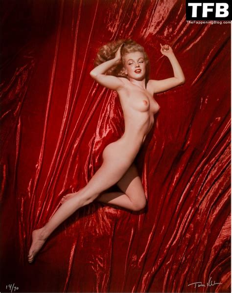 Marilyn Monroe Nude Red Velvet 12 Photos Thefappening