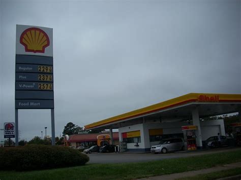 Shell Food Mart Shell Food Mart 1 104 Square Feet 5018 W… Flickr