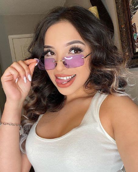 Stephanie Marie Photos News And Videos Trivia And Quotes Famousfix