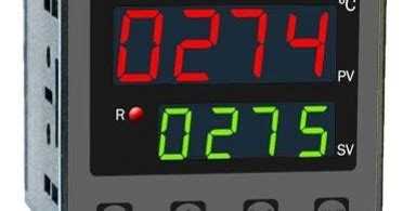 Multispan Programmable Temperature Controller UTC 221