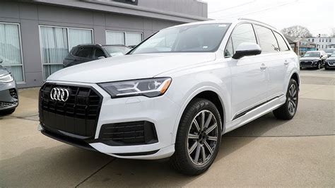 2022 Audi Q7 White