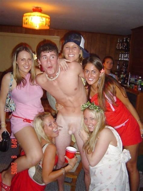 Public Cfnm Fun Cfnm Porn Pictures Xxx Photos Sex Images 1004087