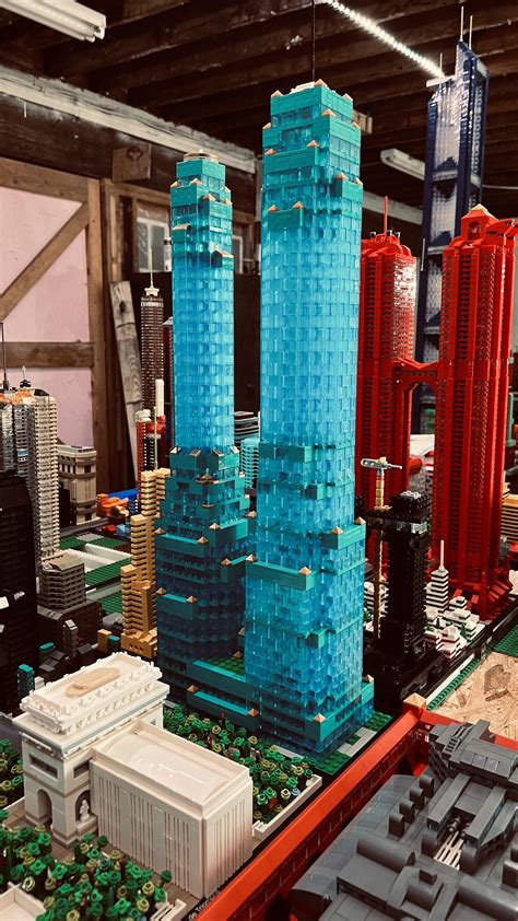 Lot D13 B Completed R Lego