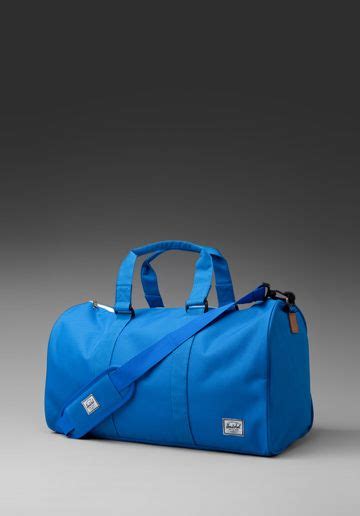 Herschel Supply Co Ravine Duffle Bag In Cobaltcobalt Bolsos Accesorios