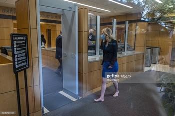 Elizabeth Holmes Feet Aznudefeet