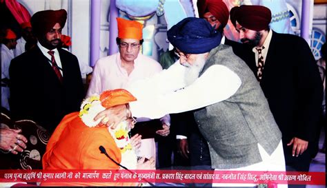 shri prakash singh badal former cm of punjab world humanity parliament