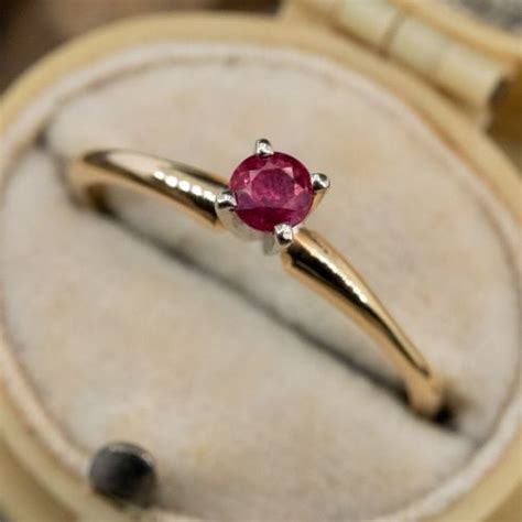Pretty Ruby Solitaire Ring 14k Yellow Gold