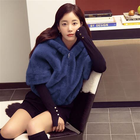 셀렙샵에디션 최초가139000최초최저가 23fw Faux 밍크 케이프 자켓 위시버킷