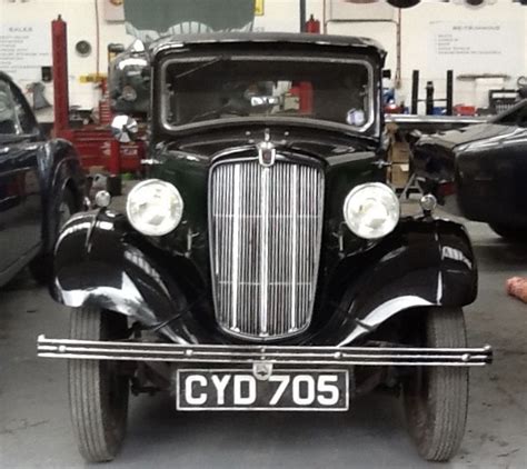 Morris 8 Restoration Classic Car Lab
