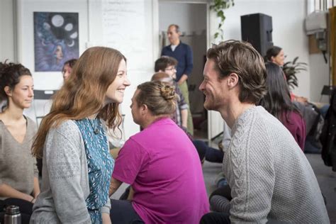 Setting Context ART International