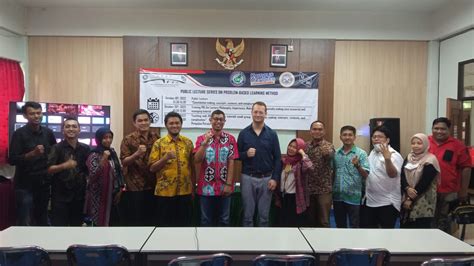 Public Lecture Series On Problem Based Learning Method Fakultas Hukum