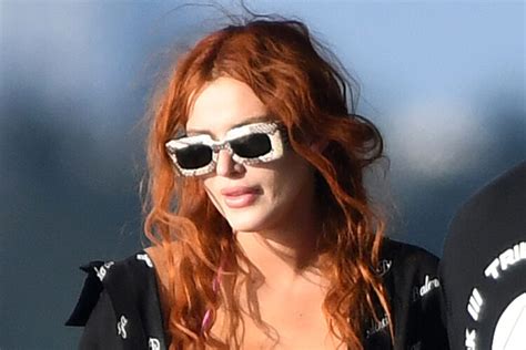 Hot Sexy Michelle Thorne Bikini Pics