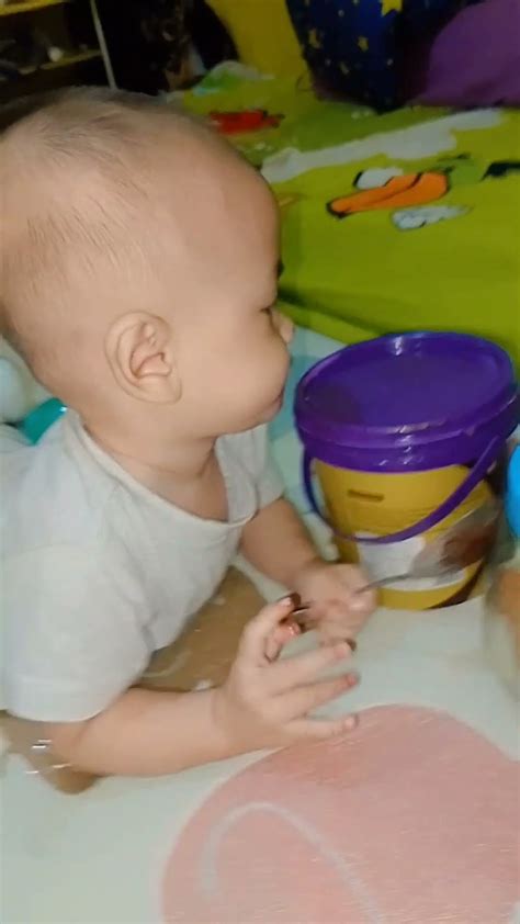 Ketahuan Lagi Makan Coklat Si Adek Funny Shorts Youtube