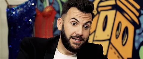 Patrick Paroux Camping Paradis Découvrez Sa Femme Anne Cécile De 15 Ans Sa Cadette