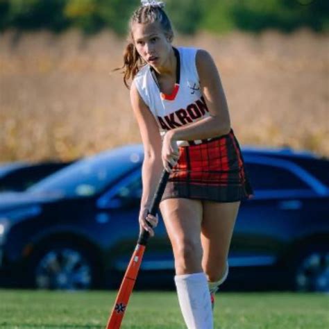Julia Klodzinskis Field Hockey Recruiting Profile
