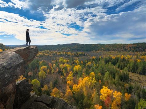 Ultimate Guide To Visiting And Hiking The Eagles Nest Lookout