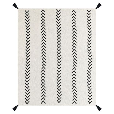 Avant Garde Blackwhite 50 In X 60 In Modern Boho Basic Chevron