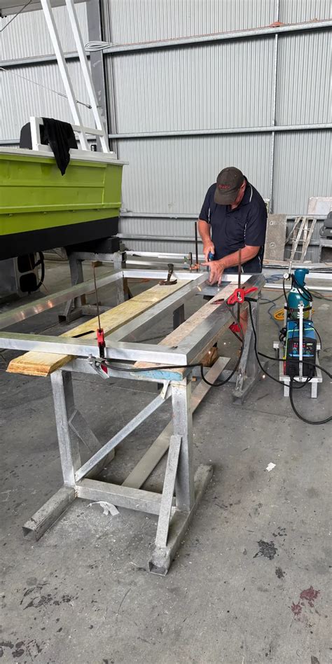 Aqua Ute Construction Aqua Ute