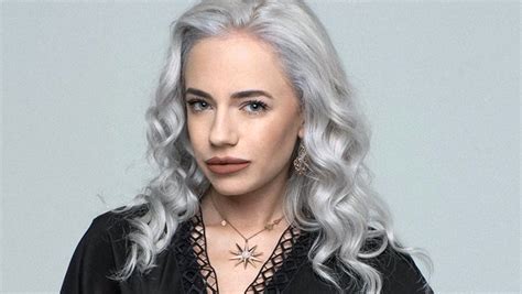 Психоложката Лилия Стефанова Пийте повече вода и ще откажете цигарите