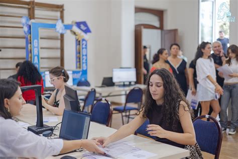 ბ ბათუმის შოთა რუსთაველის სახელმწიფო უნივერსიტეტი B S U